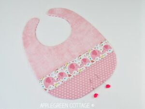 Baby Bib Pattern - FREE Bib Pattern in 3 Sizes!