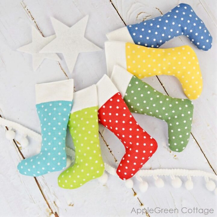 Mini Christmas Stocking - Diy Christmas Stocking Garland - AppleGreen ...