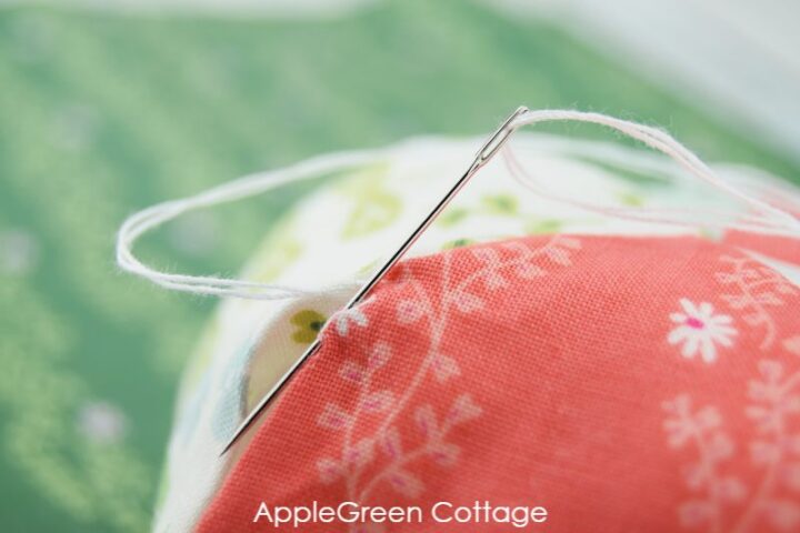 How To Do An Invisible Stitch (Ladder Stitch) by Hand