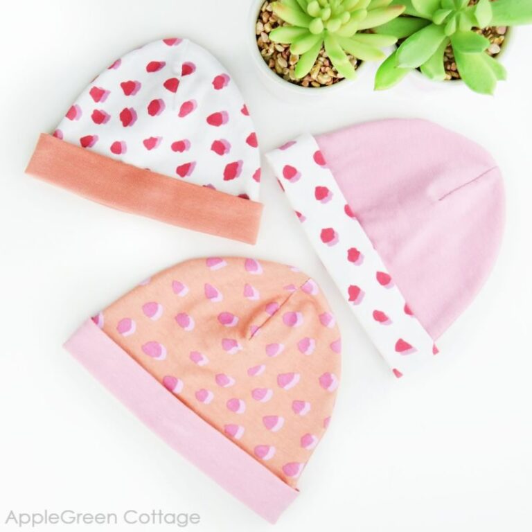 Free Baby Hat Pattern in 3 Sizes - AppleGreen Cottage
