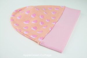 Free Baby Hat Pattern in 3 Sizes - AppleGreen Cottage