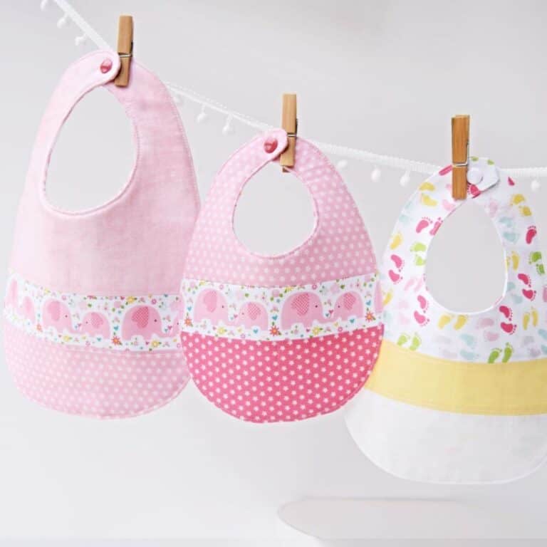 Free Burp Cloth Pattern - So cute! - AppleGreen Cottage