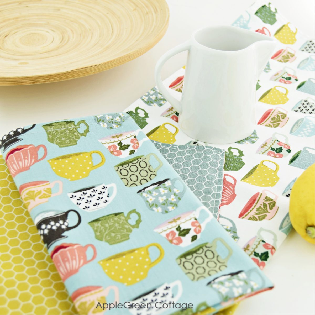 Diy Cloth Napkins 2 Easy Ways To Sew Them Quickly 