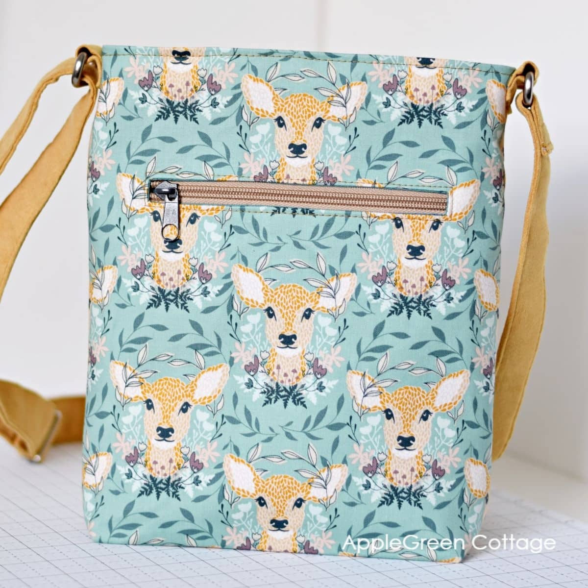 Easy Crossbyody Bag Pattern Free Cross Body Purse Patterns to Sew Clear ...