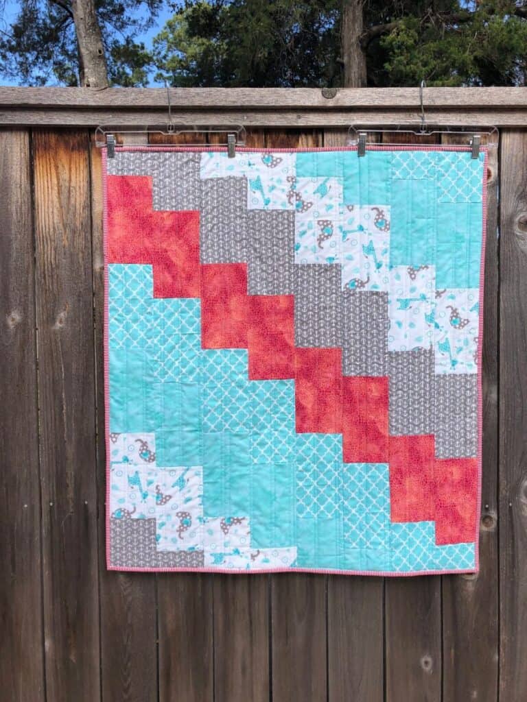 30+ Easy & Free Quilt Patterns For Beginners - AppleGreen Cottage