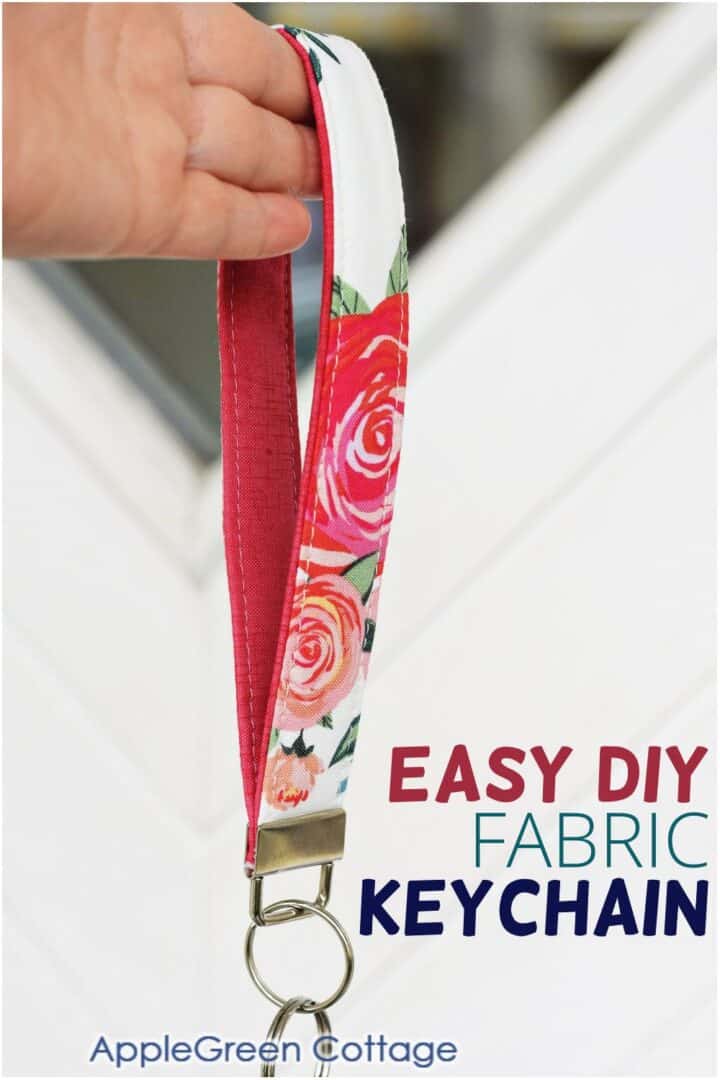 How to Make a Keychain - AppleGreen Cottage