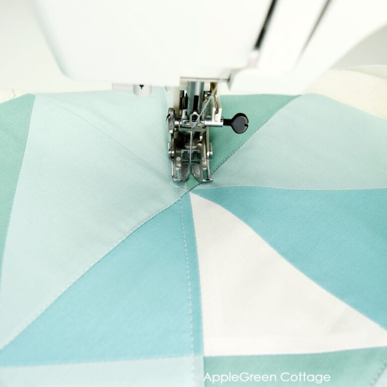 30+ Free Modern Quilt Patterns For Everyone