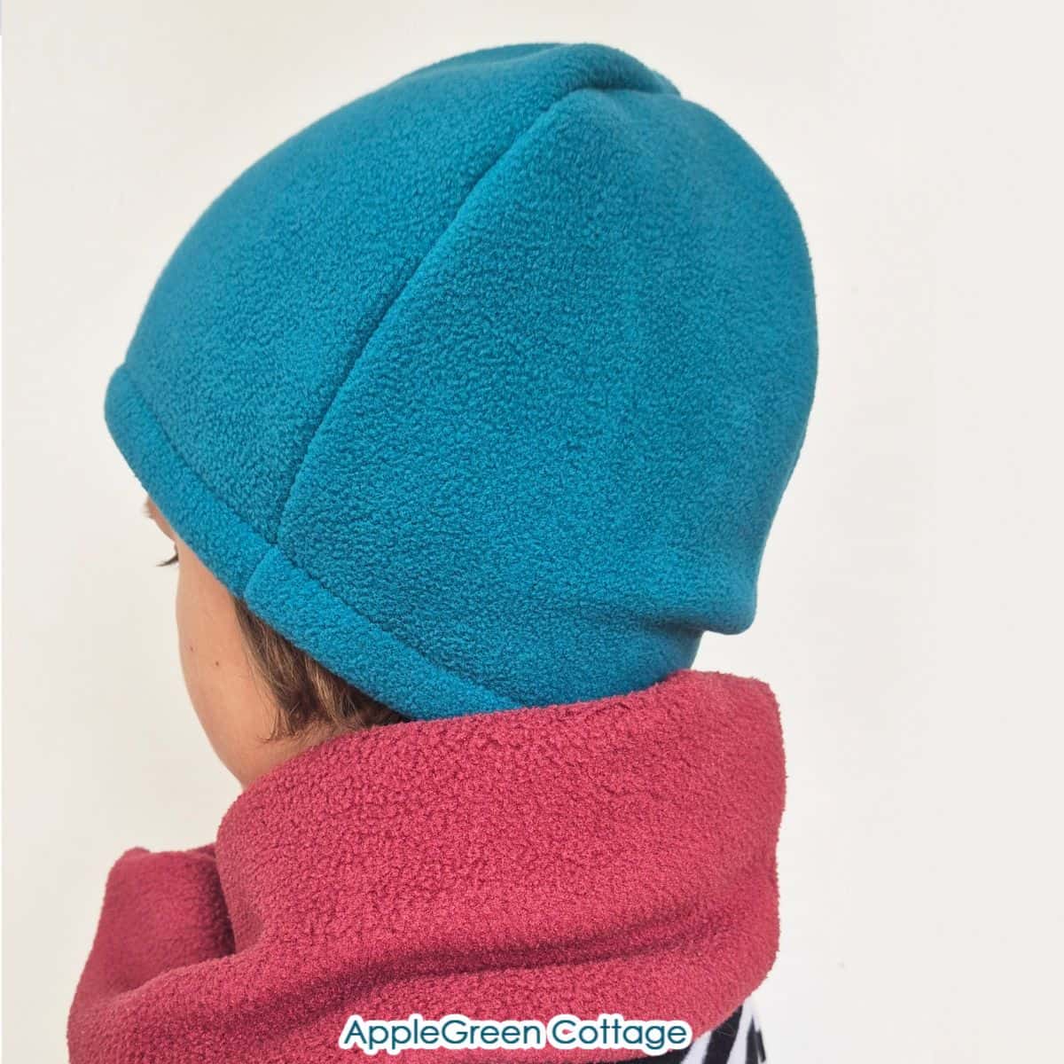 Free Fleece Hat Pattern - AppleGreen Cottage