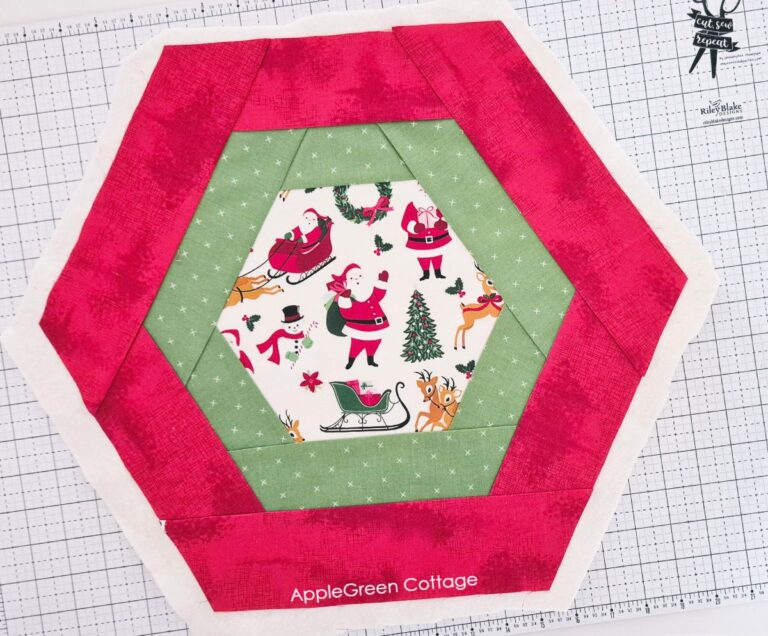 Quilted Hexagon Table Topper Pattern - AppleGreen Cottage