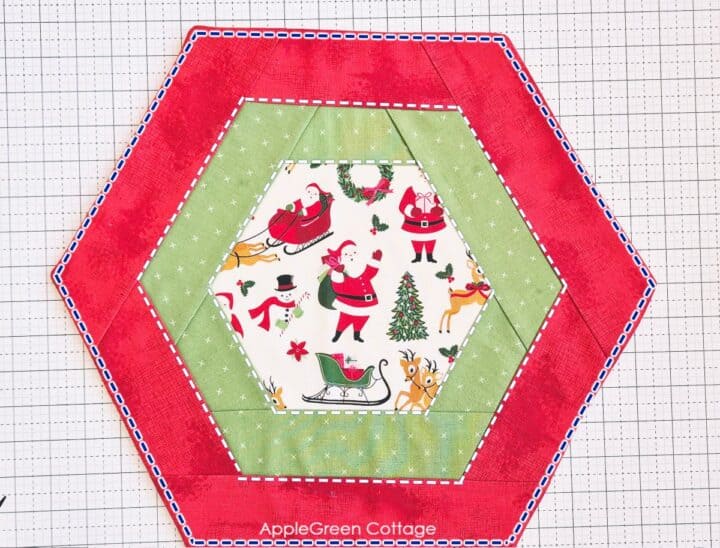 Quilted Hexagon Table Topper Pattern - AppleGreen Cottage