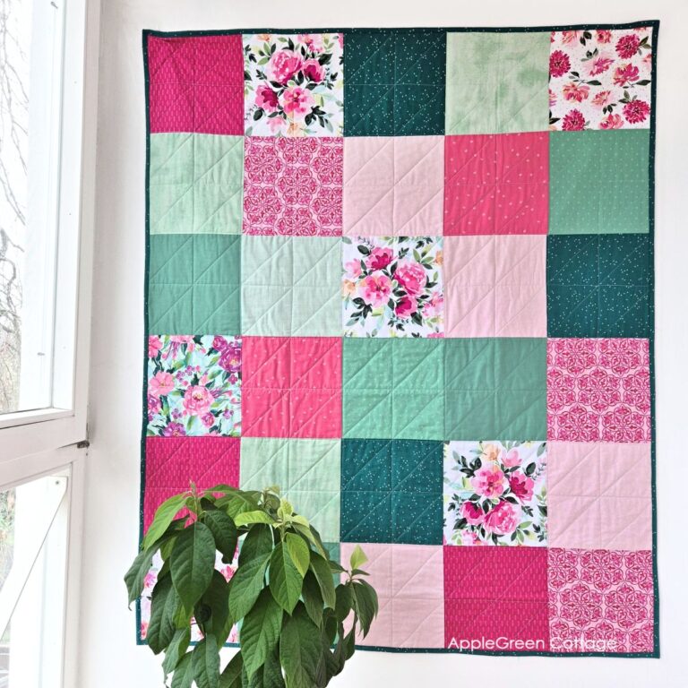 How To Make An EASY! Patchwork Quilt - AppleGreen Cottage