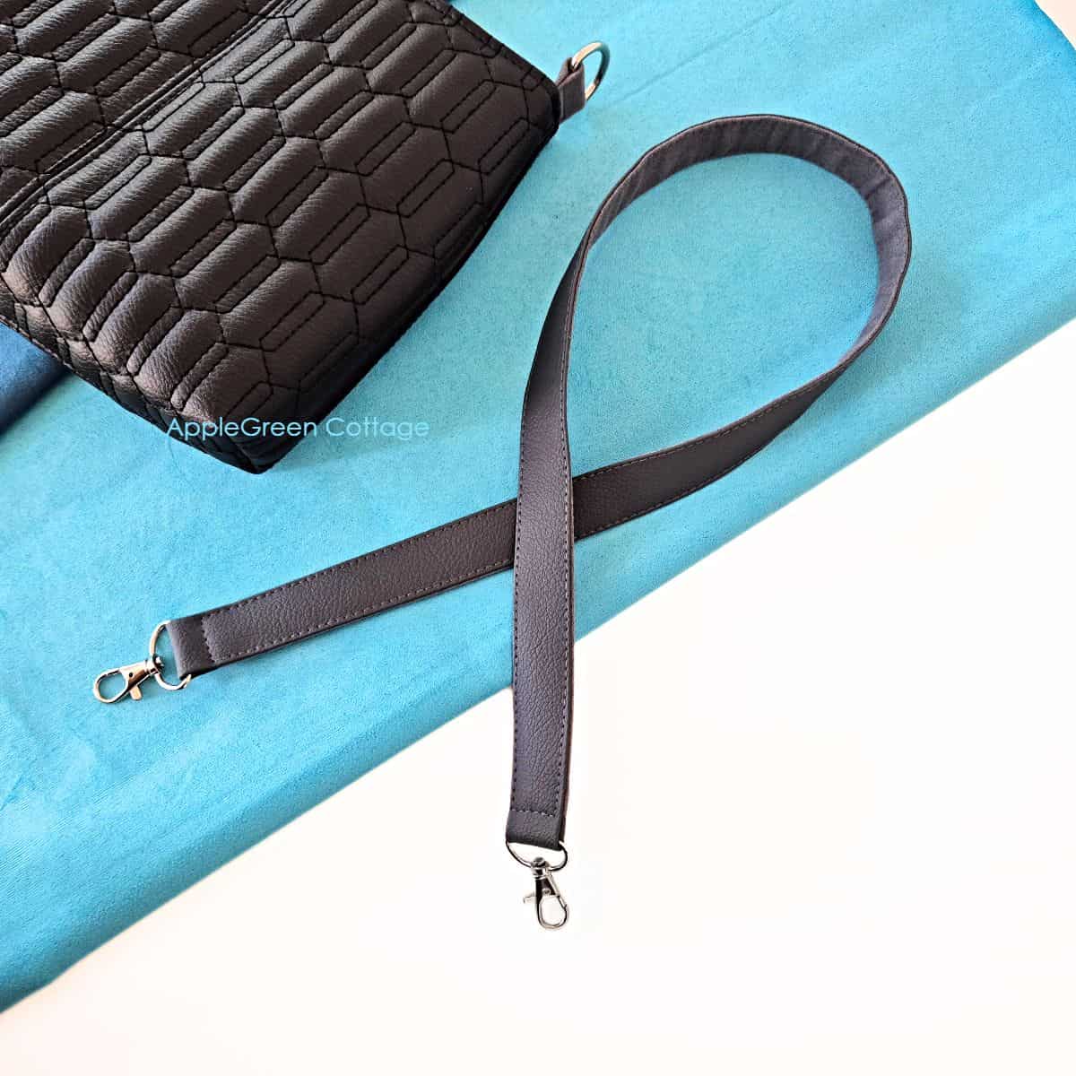 How To Make Bag Strap Connectors- 7 Free PDF Templates - AppleGreen Cottage